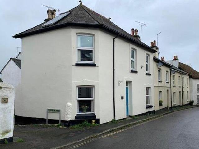 3 Bedroom Terraced House For Sale In Moretonhampstead