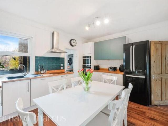 3 bedroom terraced house for sale in Morland Road, Sutton, SM1
