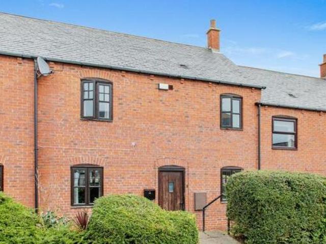3 Bedroom Terraced House For Sale In Morley, Leeds
