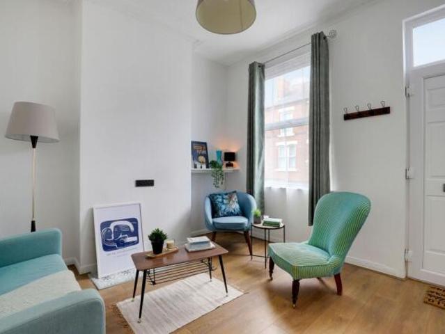 3 bedroom terraced house for sale in Maud Street, Nottingham, NG7