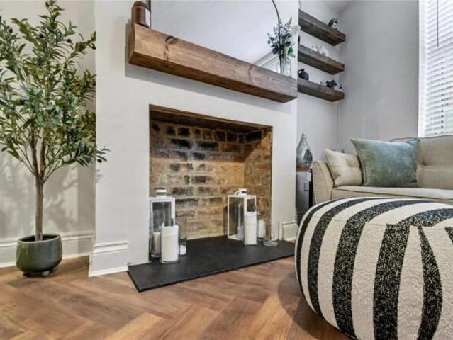 3 bedroom terraced house for sale in Mayfield Road, Worcester, Worcestershire, WR3