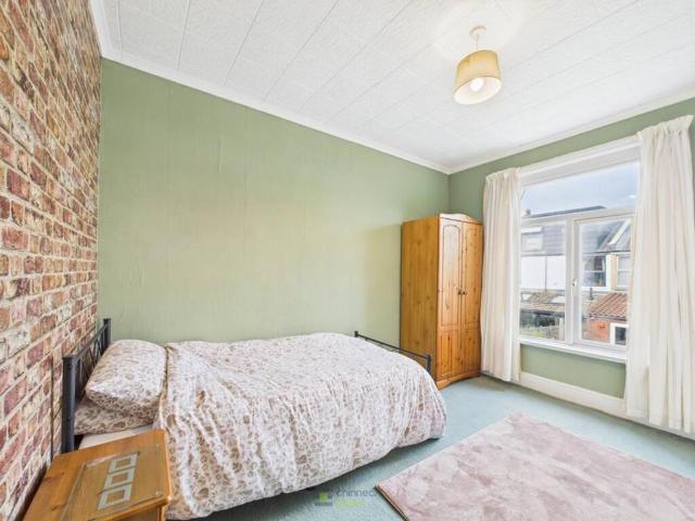 3 bedroom terraced house for sale in Mafeking Road, Southsea, PO4