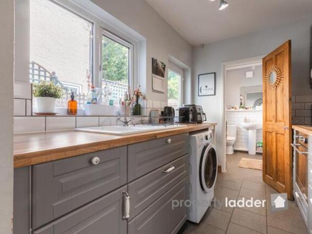 3 bedroom terraced house for sale in Magdalen Road, NR3