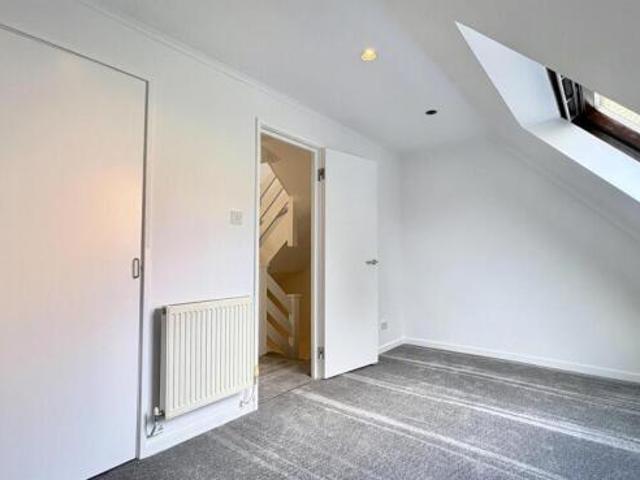3 bedroom terraced house for sale in Manchester Road, London, E14