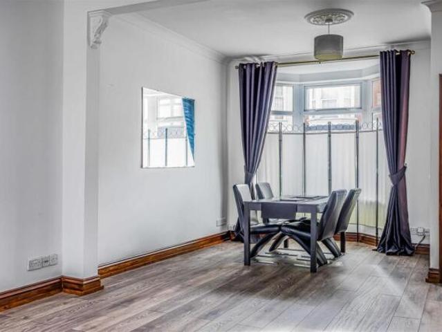 3 bedroom terraced house for sale in Manor Road, Portsmouth, PO1