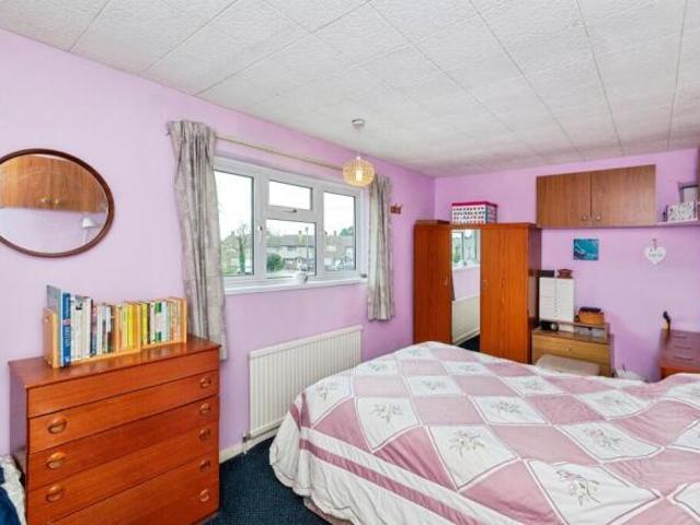 3 bedroom terraced house for sale in Mansel Close, Slough, SL2
