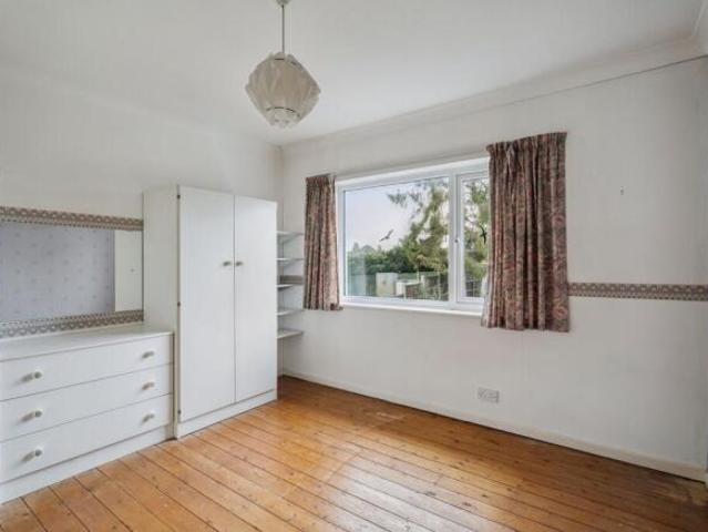 3 bedroom terraced house for sale in Margeholes, Carpenders Park, WD19