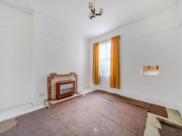 3 bedroom terraced house for sale in Marlow Road, London, SE20