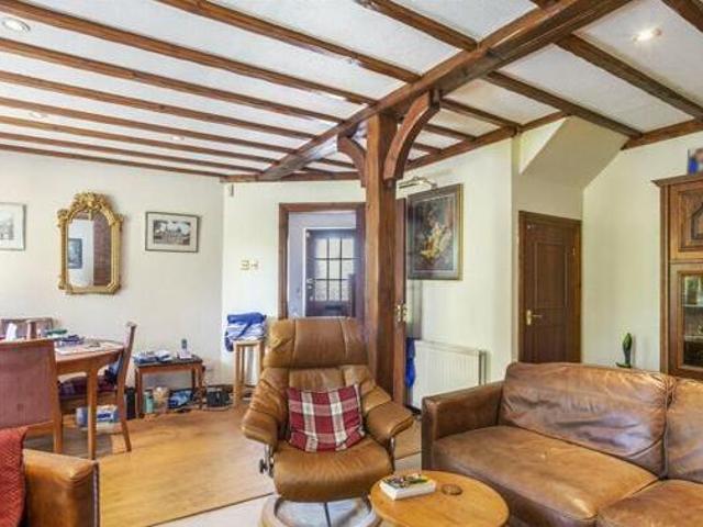 3 Bedroom Terraced House For Sale In Marlow