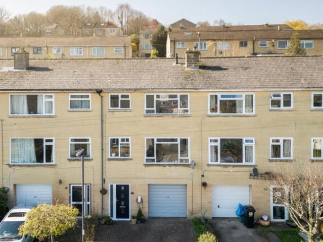 3 bedroom terraced house for sale in Marshfield Way, Bath, BA1