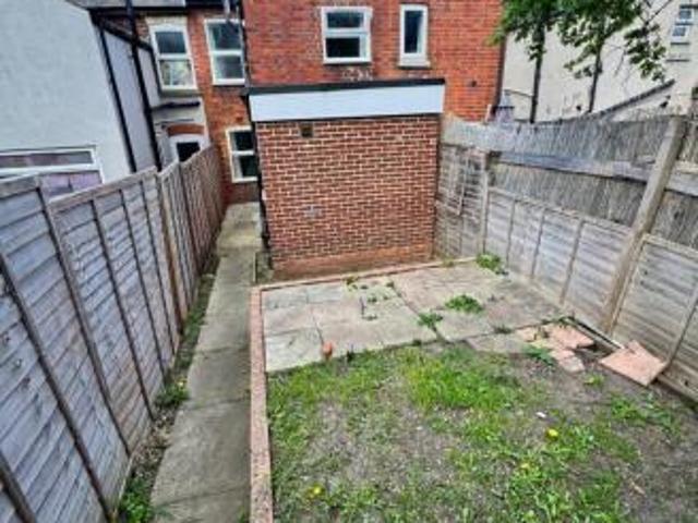 3 bedroom terraced house for sale in Mason Street, Reading, RG1