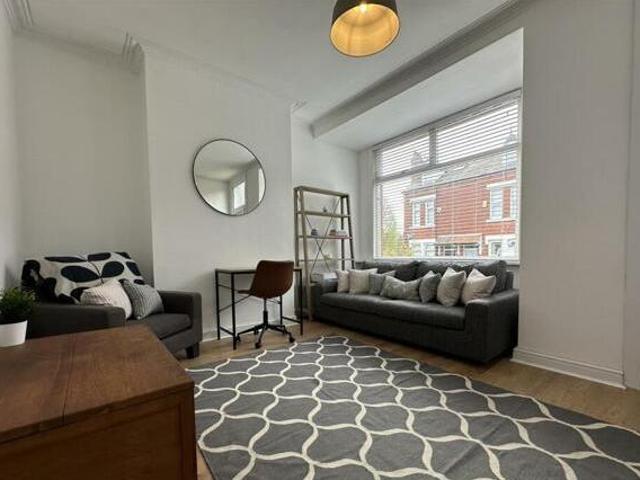 3 Bedroom Terraced House For Sale In Meanwood
