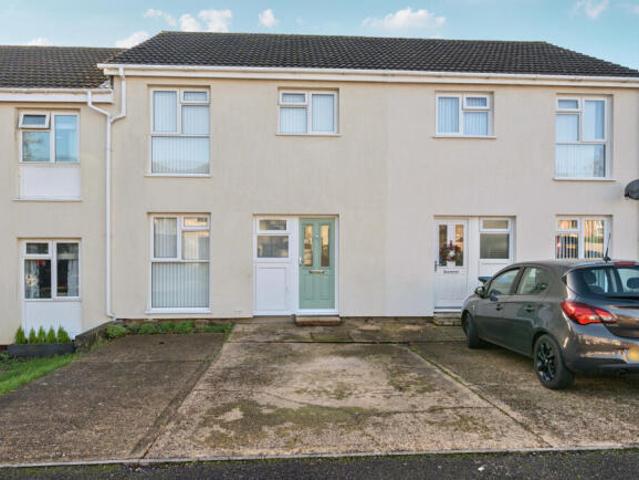 3 bedroom terraced house for sale in Menzies Close, Lordshill, Southampton, Hampshire, SO16