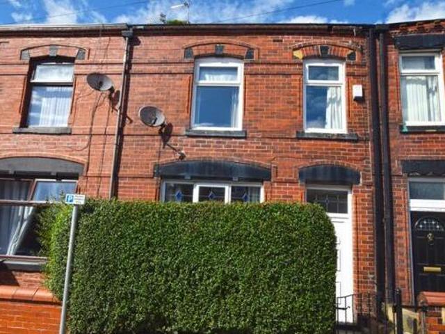 3 Bedroom Terraced House For Sale In Middleton