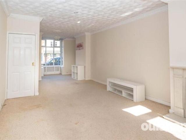 3 bedroom terraced house for sale in Midland Road, Cotteridge, Birmingham, West Midlands, B30