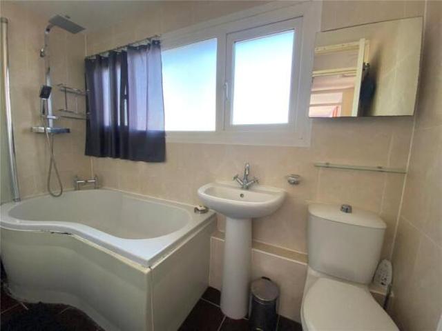 3 bedroom terraced house for sale in Millard Close, Basingstoke, Hampshire, RG21
