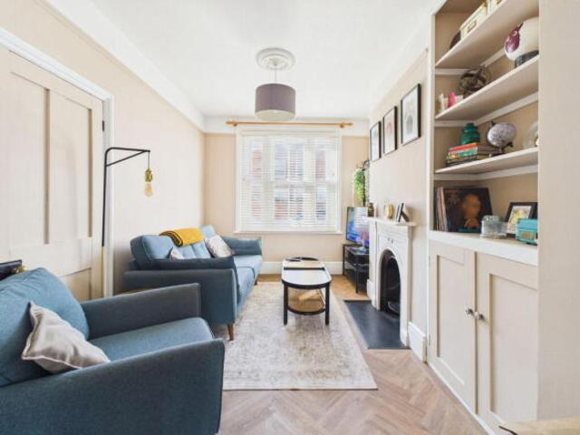 3 bedroom terraced house for sale in Milton Road, Heene, West Sussex, BN11 3NF, BN11