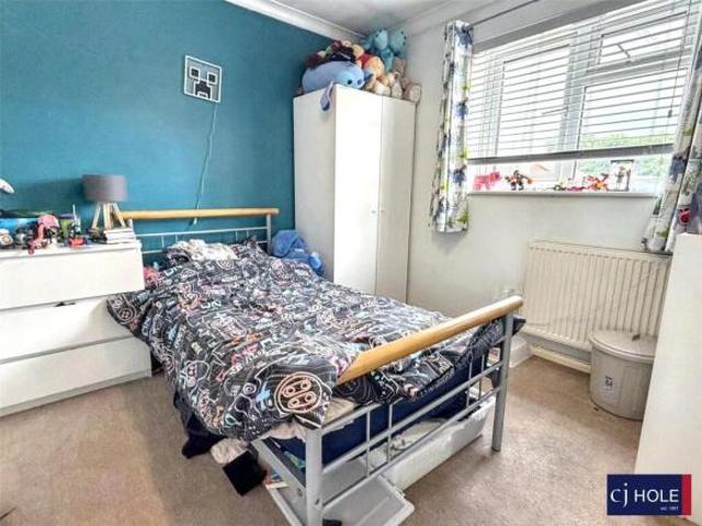 3 bedroom terraced house for sale in Mulberry Close, Hardwicke, Gloucester, GL2