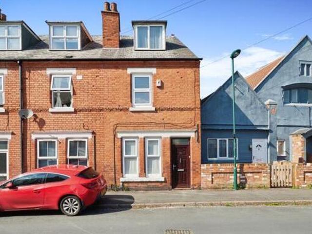 3 Bedroom Terraced House For Sale In Nottingham, Nottinghamshire