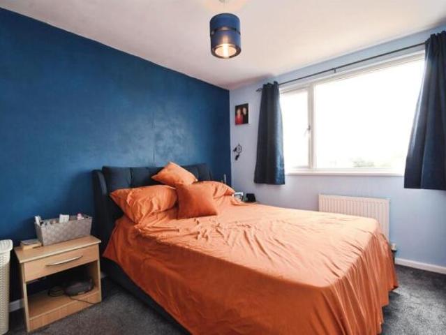 3 bedroom terraced house for sale in Noakes Avenue, Great Baddow, Chelmsford, CM2