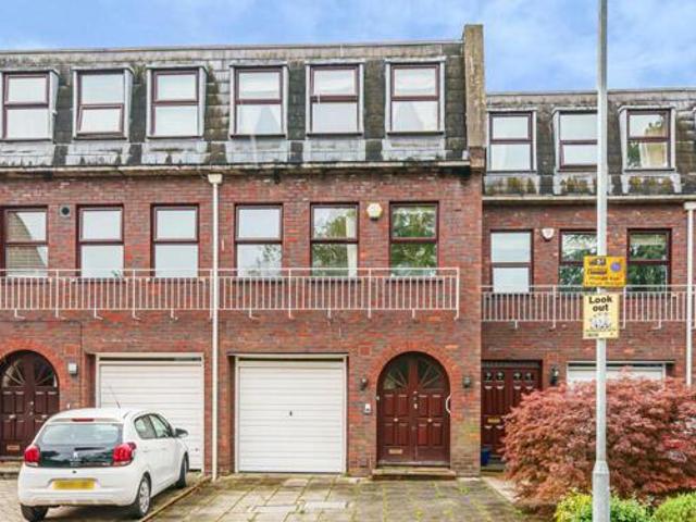 3 Bedroom Terraced House For Sale In Northwood