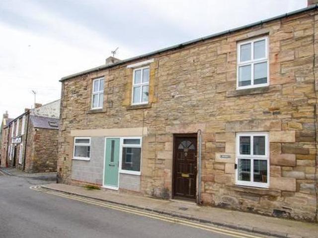 3 bedroom terraced house for sale in North Street Seahouses NE68