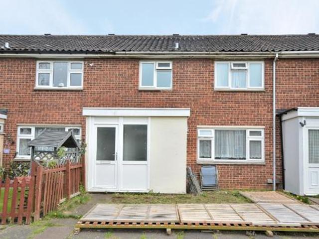 3 Bedroom Terraced House For Sale In Northampton