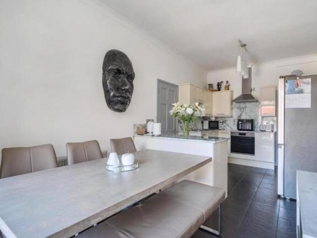 3 bedroom terraced house for sale in Northgate Avenue, Portsmouth, PO2