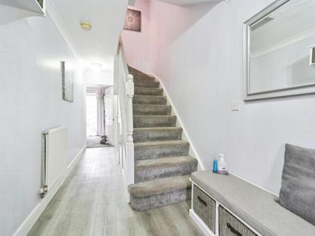3 bedroom terraced house for sale in Navigation Drive, Apperley Bridge, Bradford, BD10