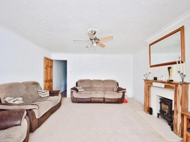 3 bedroom terraced house for sale in New Road, AYLESFORD, Kent, ME20