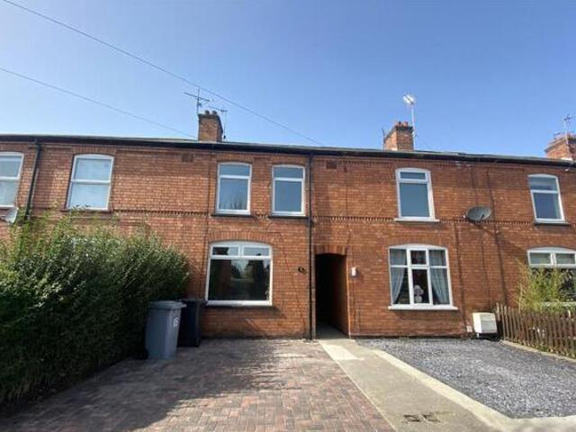 3 Bedroom Terraced House For Sale In Newark, Notts