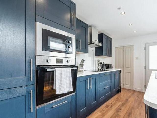 3 Bedroom Terraced House For Sale In Newark