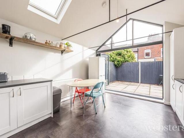 3 bedroom terraced house for sale in Newmarket Street, Norwich, NR2