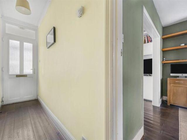 3 bedroom terraced house for sale in Newport Road, Reading, RG1