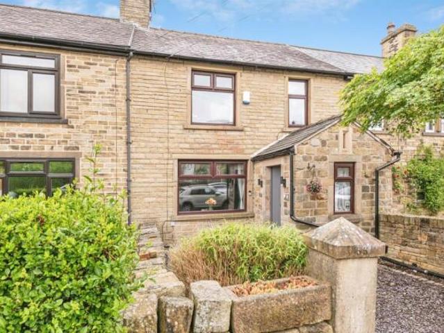 3 bedroom terraced house for sale in Smiths Avenue, Marsh, Huddersfield, HD3