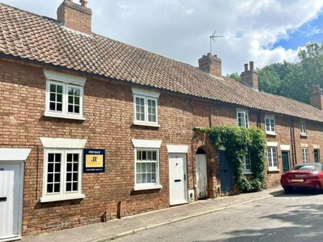 3 Bedroom Terraced House For Sale In Southwell