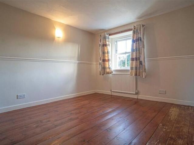 3 bedroom terraced house for sale in South Street, Old Town, Swindon, Wiltshire, SN1
