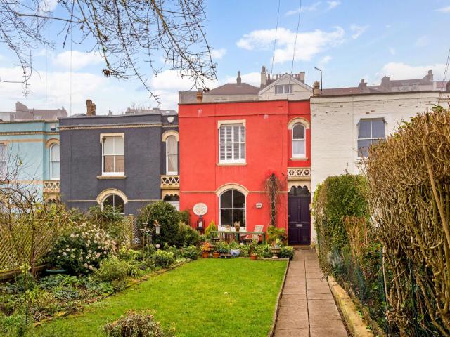3 bedroom terraced house for sale in South Terrace, Bristol, BS6