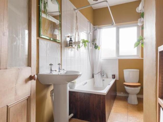 3 bedroom terraced house for sale in South View Road, Nether Edge, S7