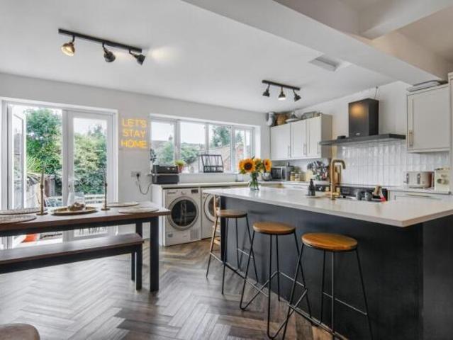 3 bedroom terraced house for sale in Southbank Road, Coventry, CV6