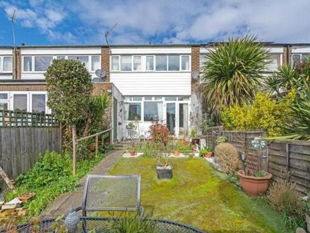 3 Bedroom Terraced House For Sale In Southfields, London