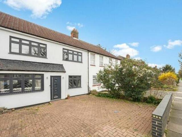 3 Bedroom Terraced House For Sale In Southgate