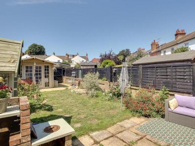 3 bedroom terraced house for sale in Sompting Road, Worthing, BN14