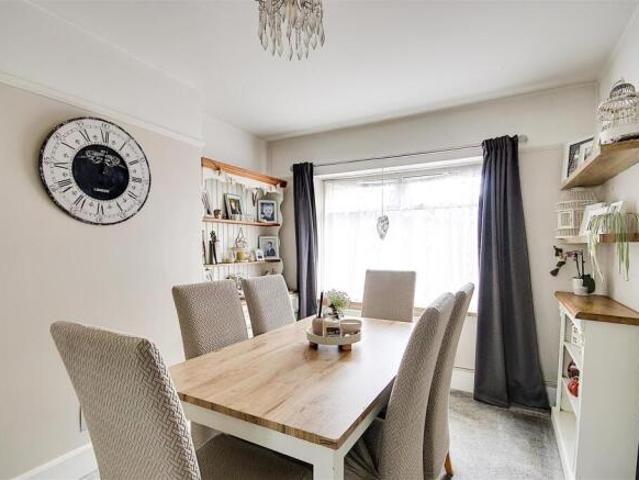 3 bedroom terraced house for sale in Sompting Road, Broadwater, Worthing, BN14