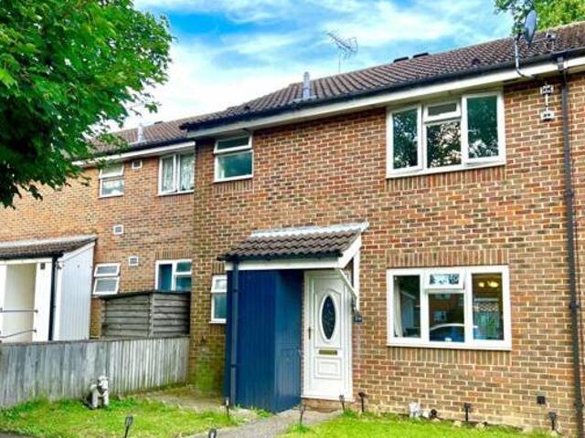 3 Bedroom Terraced House For Sale In Sandhurst