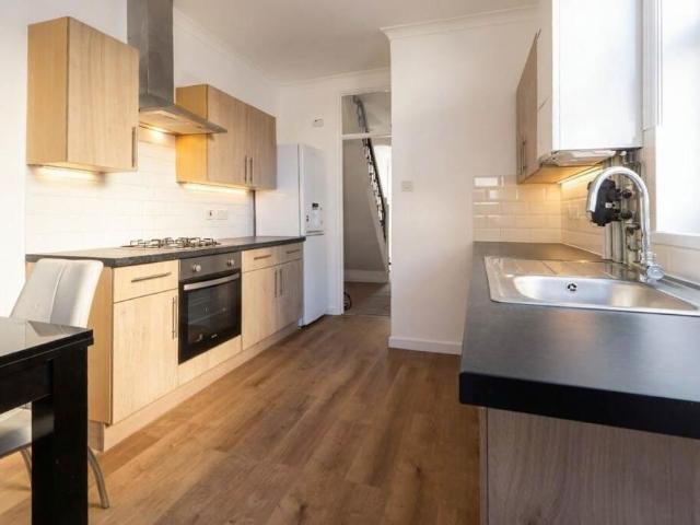 3 bedroom terraced house for sale in Sandringham Road, Bristol, BS4