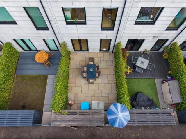 3 bedroom terraced house for sale in Sandywell Lane, Salford, M3