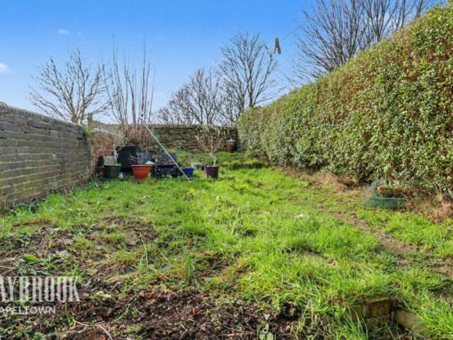 3 bedroom terraced house for sale in Scott Road, Pitsmoor, S4