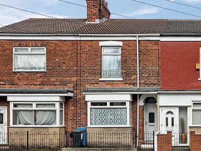 3 bedroom terraced house for sale in Severn Street Hull HU8