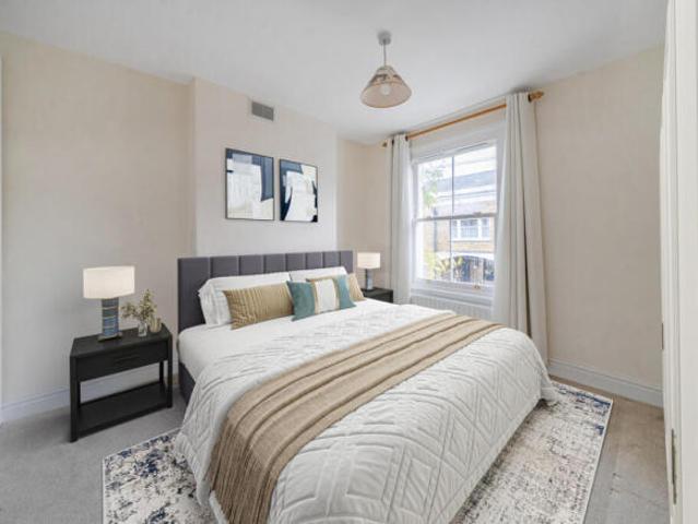 3 bedroom terraced house for sale in Short Road, Chiswick, W4